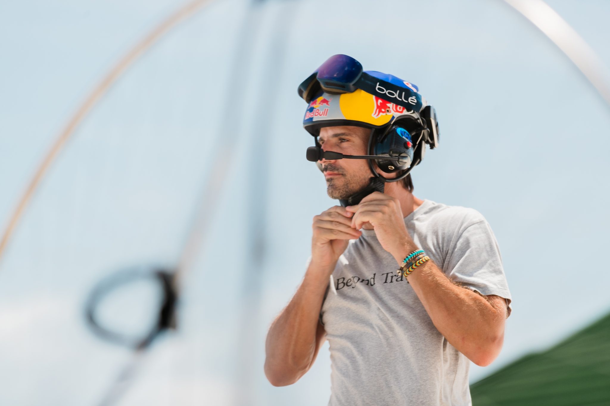 Travel Trade Maldives - Siyam World Hosts Paragliding World Champions ...