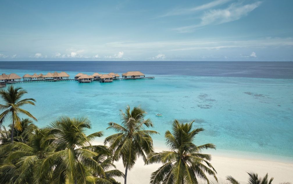 Travel Trade Maldives - Snow, Sand and Stars: Celebrate the Festive ...